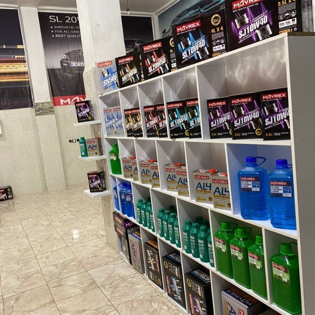 درباره ما - تولید و فروش روغن موتور صنعتی بنزینی دیزلی هیدرولیک گیربکس